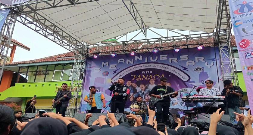 Konser SMEANNIVERSARY 56 Dimeriahkan Oleh Om Fanada Sebagai Guest Star ...